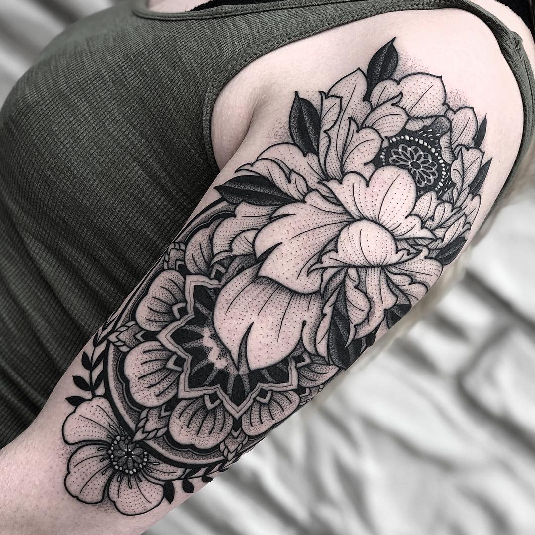 Glasklare B&G Designs mit Jayce Wallingford - Tattoo Spirit