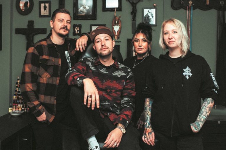 Black Torch Tattoo Crew in Deggendorf – Tattoo Spirit