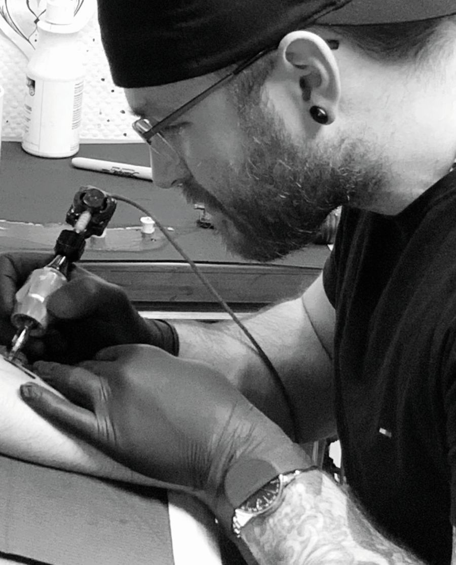 Barry’s Tattoo Twister in Hannover – Tattoo Spirit
