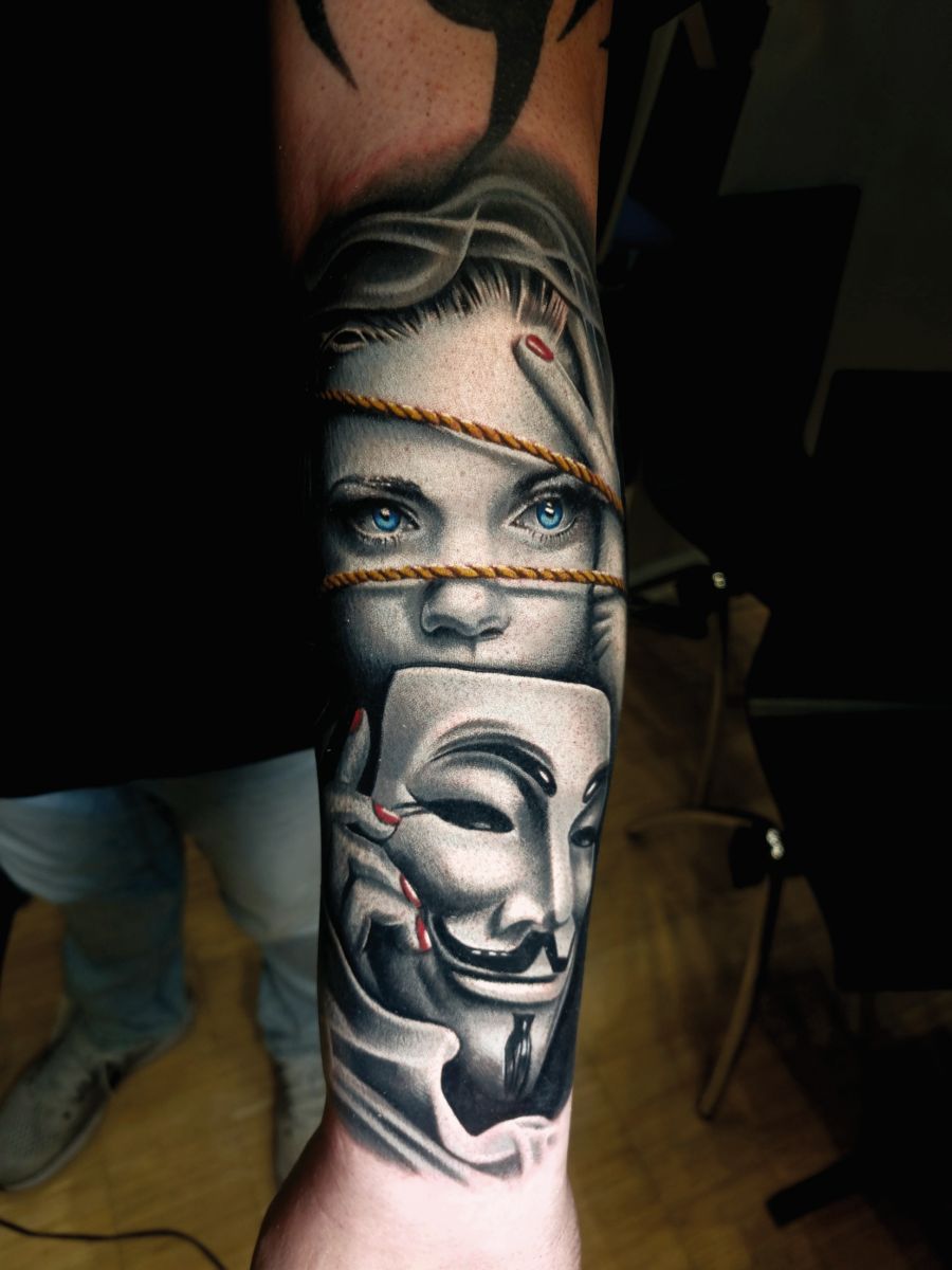 Gansky Tattoo in Staufen – Tattoo Spirit