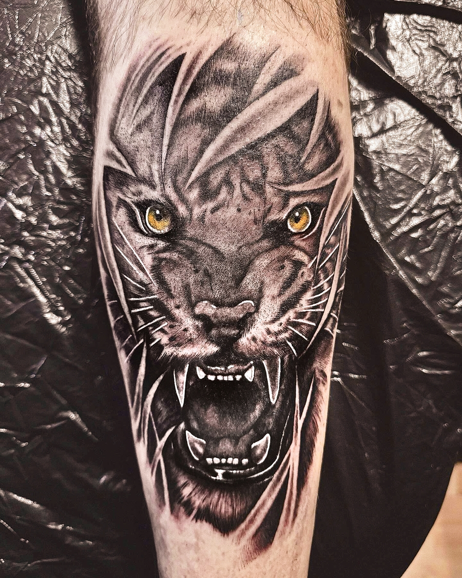 Sinner Ink in Neuss – Tattoo Spirit